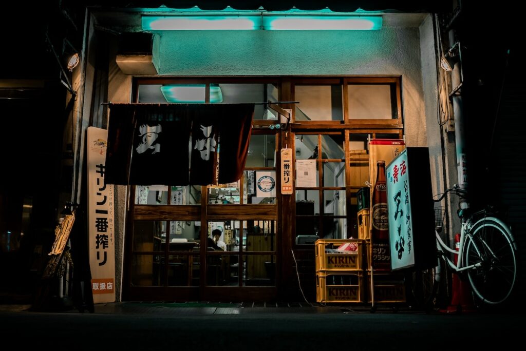 First Timer’s Guide to Eating at an Izakaya | JOBS IN JAPAN