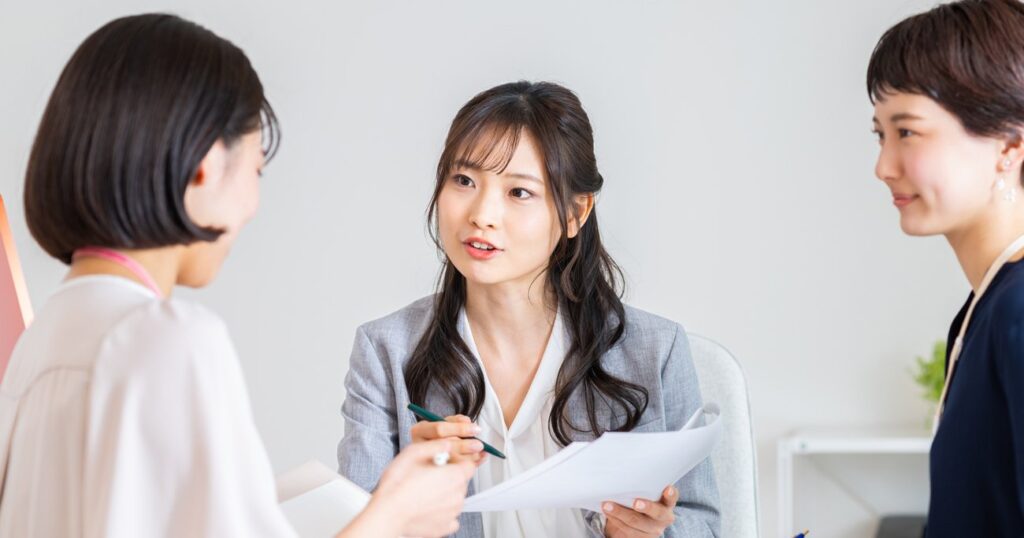 Kuuki Wo Yomu: A Complete Guide to “Reading the Air” | JOBS IN JAPAN