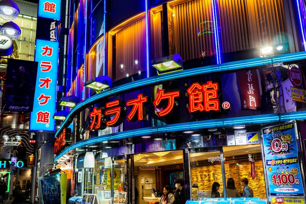 The Many Lives of Japan’s Karaoke Booths | JOBS IN JAPAN